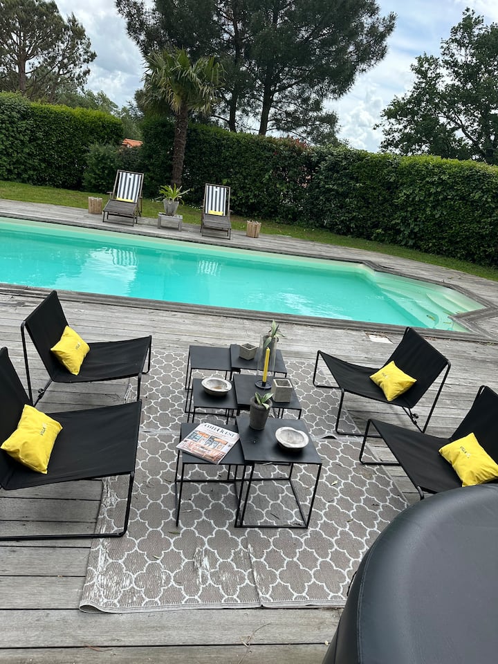Maison 12 Couchages Piscine Privée Sans Vis-à-vis - Cholet