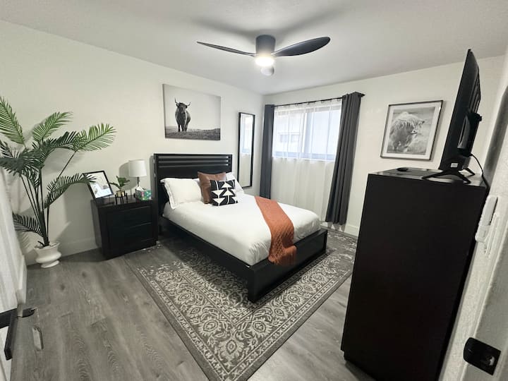 Cozy/comfy Home In Miami - Miami, FL