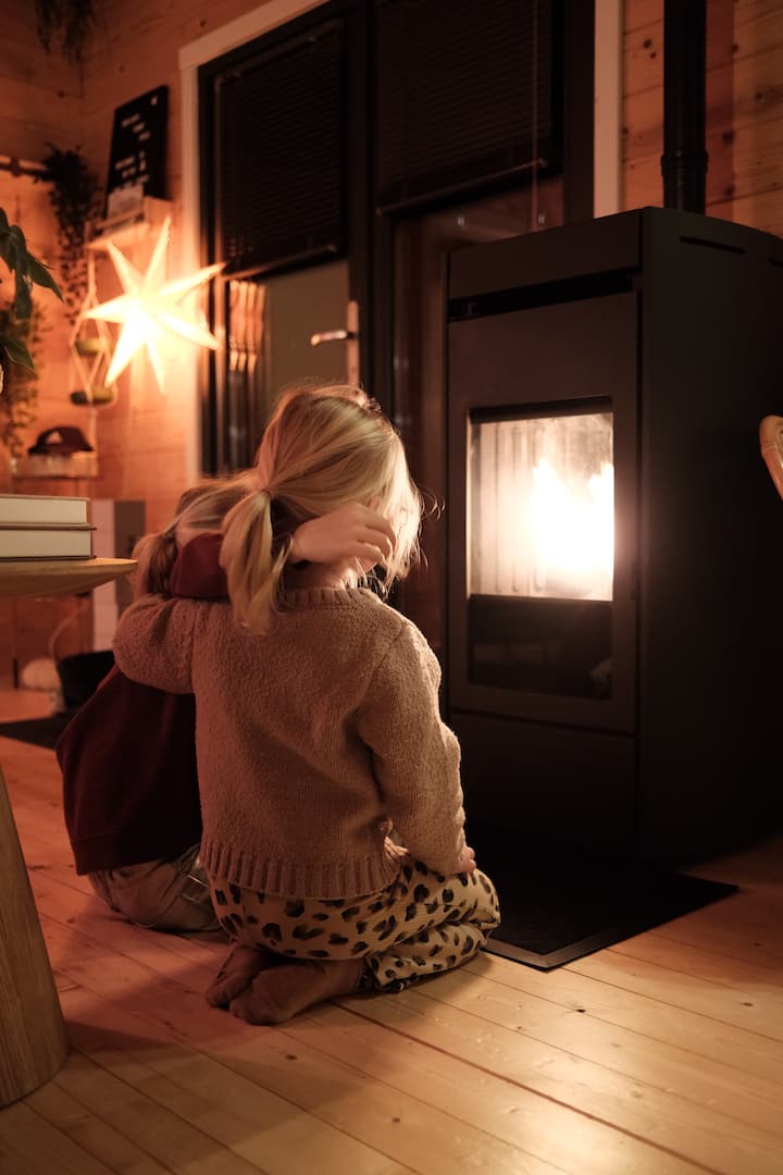 The Oak Tree Lodge · Luxe Family Friendly Boshuis - Netherlands