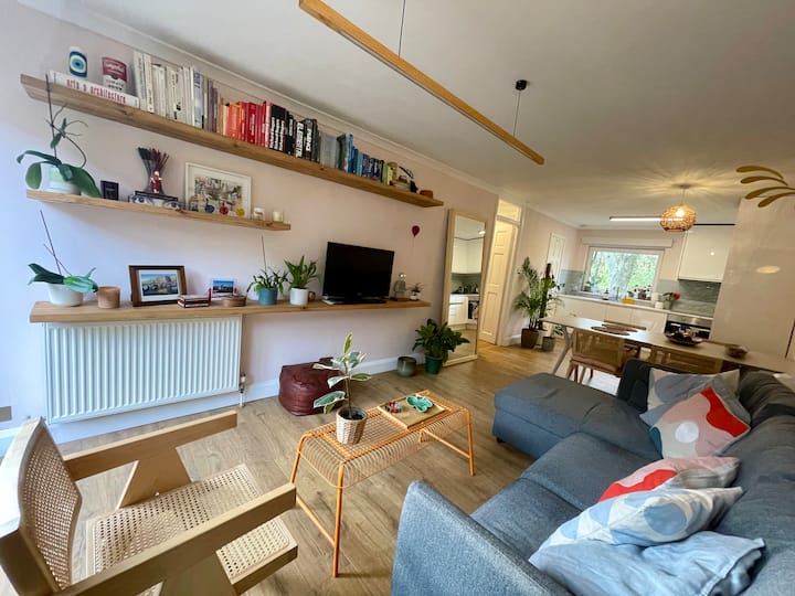 Stylish, Quiet And Spacious Flat - Central London