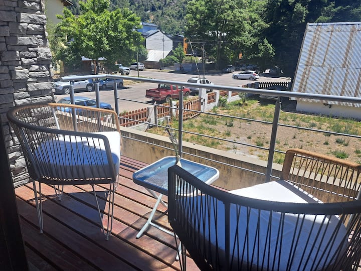 Depto. 2 Ambientes Centro C/cochera - San Martin de los Andes