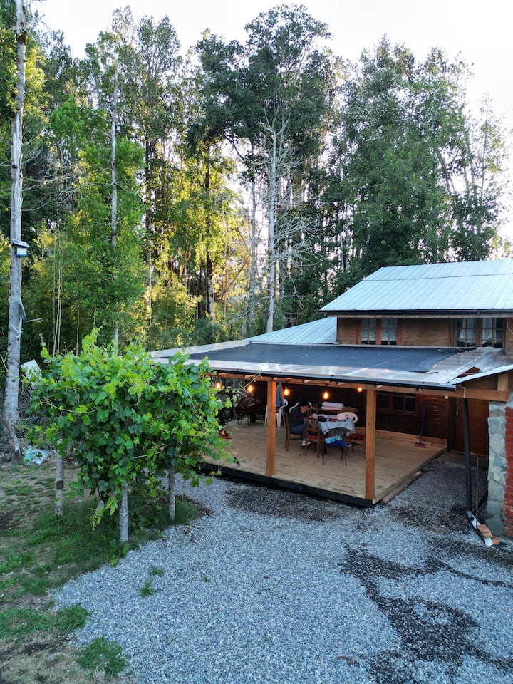 Cabaña Grande Con Parcela En Bosque - Los Ríos