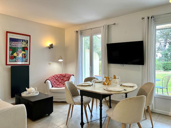 La Bastide Du Golfeur – Jardin & Piscine - Lambesc