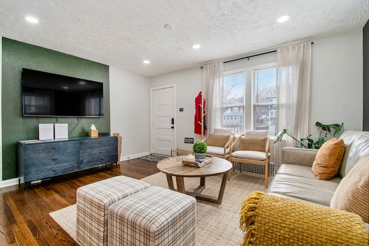 Midtown Stay:kingbed-arcade| 1-2mi Chi I Creighton - Omaha, NE