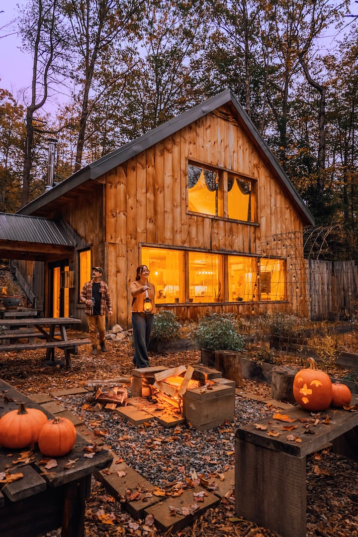 Mountain Lodge+sauna Near Newfound Lake + Hiking - New Hampshire