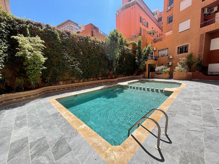 Bel Appartement En Centre-ville Avec Piscine - Marrakech