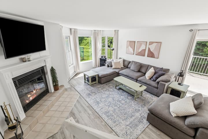 Quaint Vieux Village-5 Min Slopes-vip Parking Pass - Mont-Tremblant