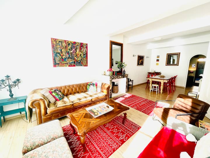 Maison Typique Centre-ville Historique & Garage - Perpignan