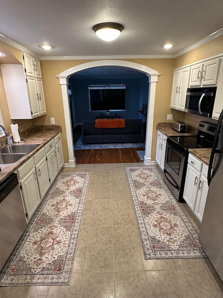 The High Cotton House - Johnson City, TN