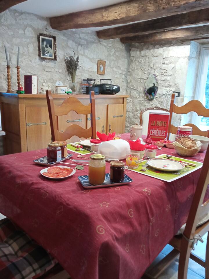 Chambres D’hôtes +Petit Dej Au Bord D'un Lac Privé - Saint-Georges