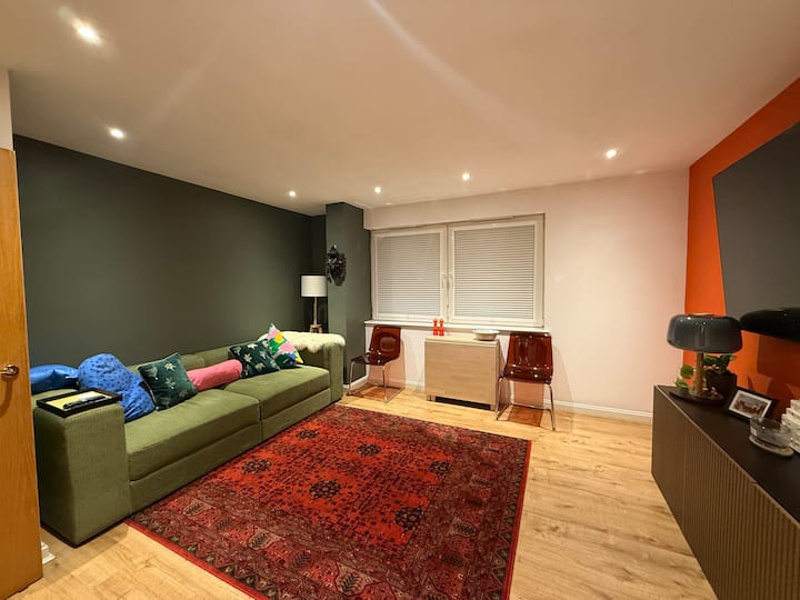 Modern Flat With Parking 1 Mile From City Centre - 卡地夫