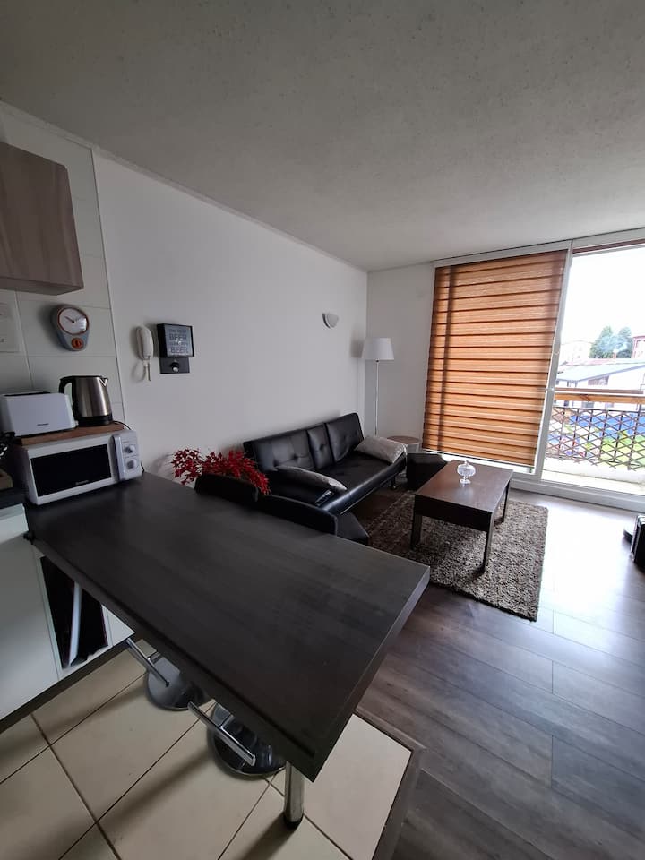 Dpto. + Estacionamiento En Condominio Privado - Valdivia