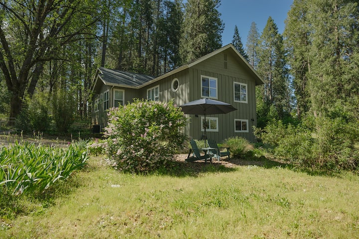 A Story Room · Walk To Pioneer Park · Family Suite - Grass Valley, CA
