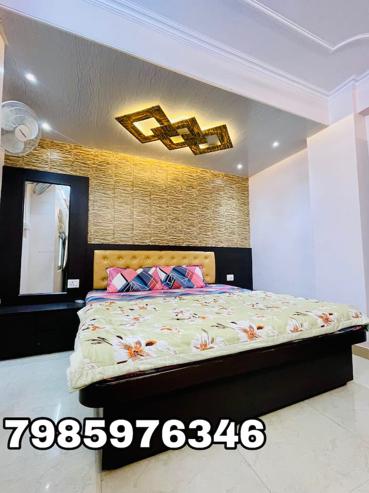 Dayakunj Appartment - Varanasi