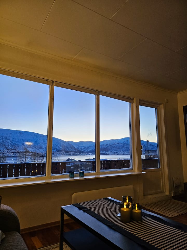 Leilighet Med Flott Utsikt V/unn - Tromsø