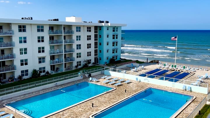 Seaside Serenity On No-drive Side Of Nsb - Edgewater, FL