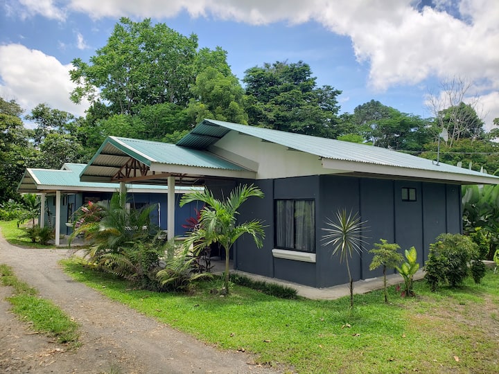 En La Naturaleza, Lugar Tranquilo Cerca Del Centro - La Fortuna