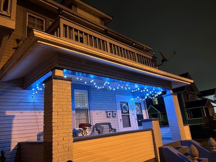 Peaceful, River Front View Getaway - Charleston, WV