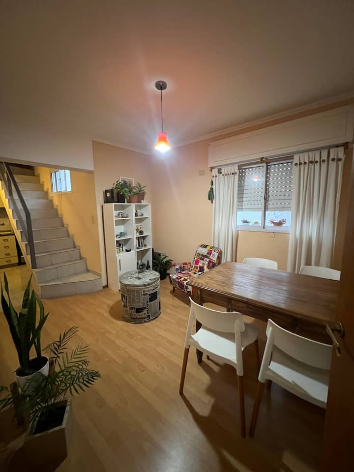Dpto Céntrico De 1 Dormitorio En 1º Piso - San Nicolás de Los Arroyos