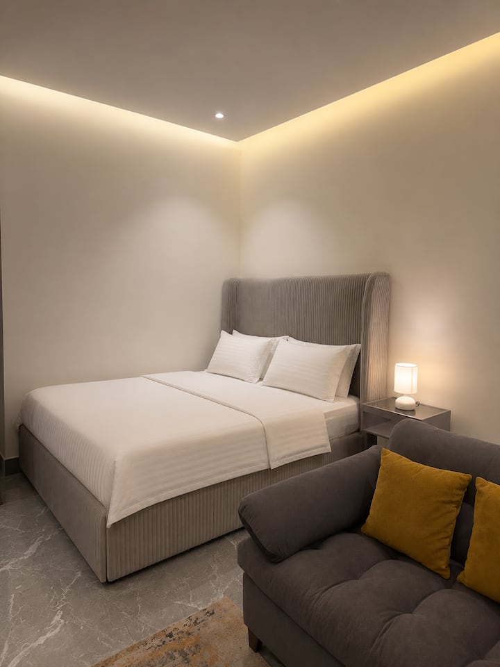 Modern Comfy Studio - Riyadh