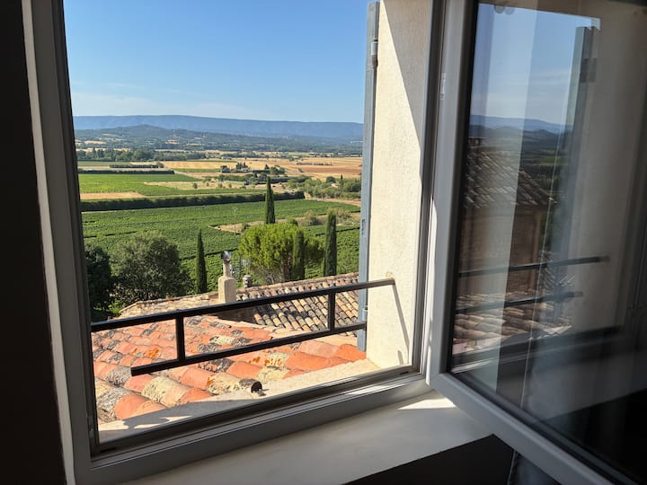 Views & Magic In Paradise - Gordes