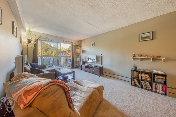 Panoramic Mountain Views, Sauna, Pet Paradise - Fernie