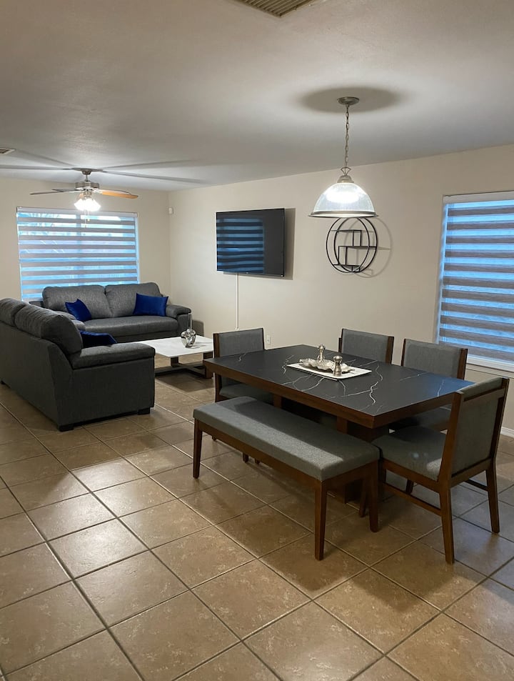 Beautiful 3 Bedrooms In North East, El Paso Tx - North Hills - El Paso