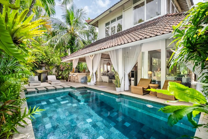 Centrally Located|central Seminyak-steps To Dining - 庫塔