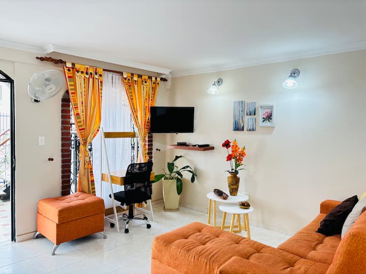 ¡Apto Con Aire Acond, Parking Amplio, Wifi Rápido! - Neiva