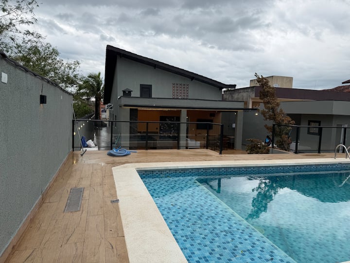 Linda Casa Cond Morada Da Praia
5 Suítes Com Ar - Bertioga