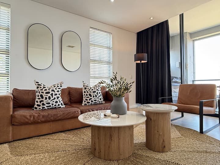 Beacon Rock 11 •Serviced Daily• Umhlanga Apartment - Umhlanga