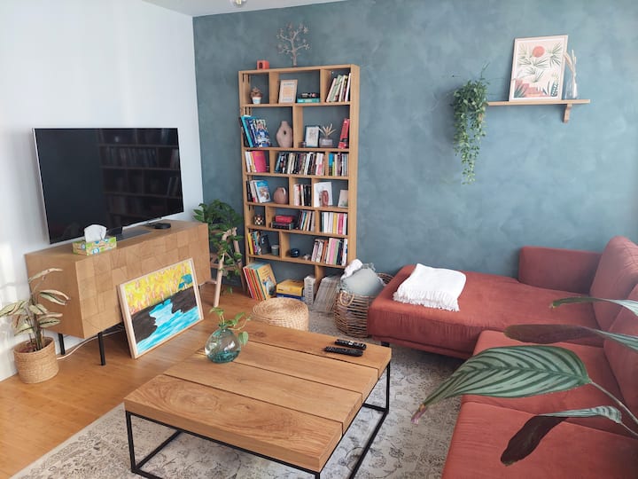 Appartement 2 Pièces Confortable Et Lumineux - Paris