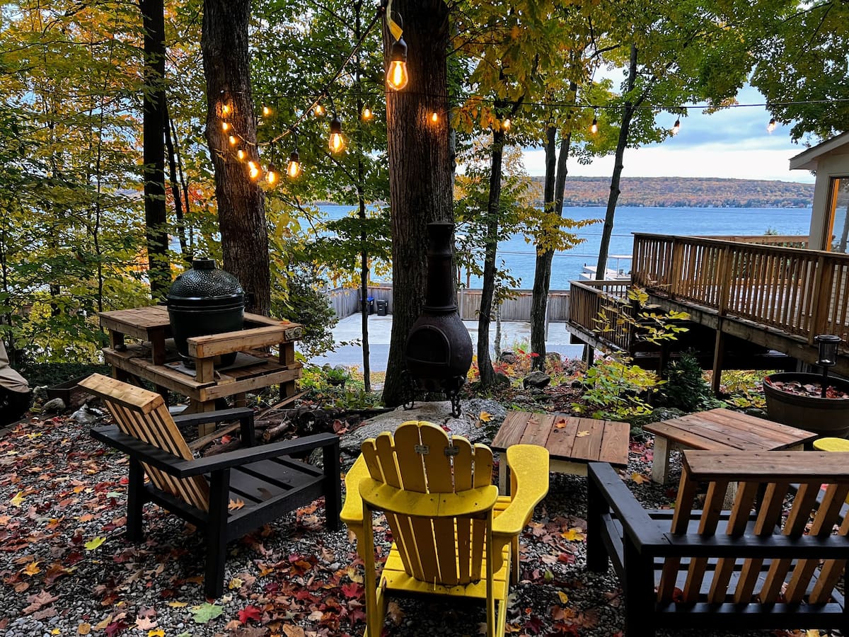 Allenwood Beach Vacation Rentals & Homes - Ontario, Canada | Airbnb