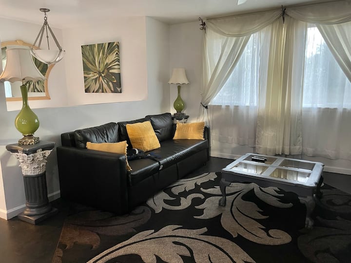 Relaxing Cozy Home! - Denver, CO