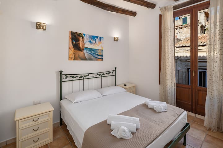 Casa Vacanza "Calabrisella"- Tropea Centro Storico - Tropea
