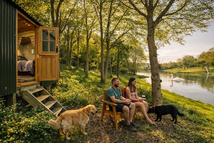 Romantic Secluded Shepherd Hut | Holt | Near Coast - Holt