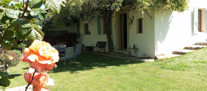 La Maison à La Glycine - Beaurepaire
