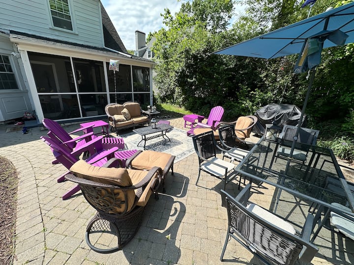 Emerywoodgetaway  "The Oasis Away" - High Point, NC