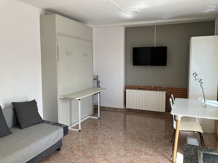 Con Terraza Y Parking Público Siempre Libre - Esplugues de Llobregat