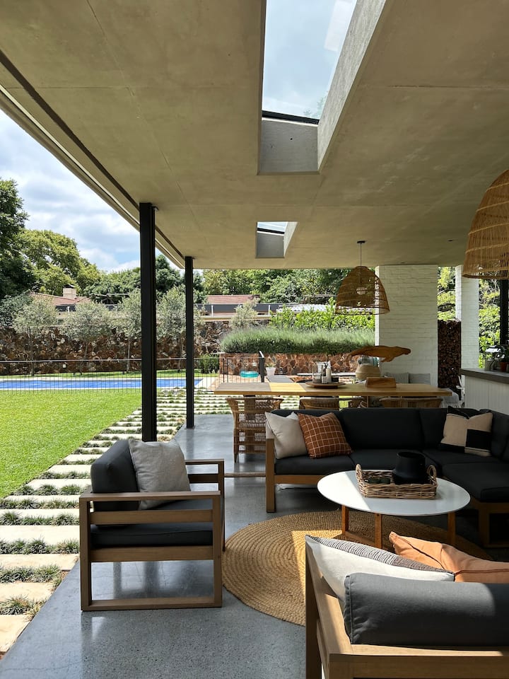 Bushveld View Estate Vacation Rentals & Homes - North West, South ...