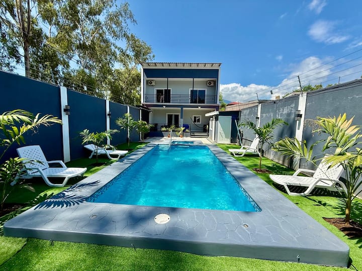 Quinta Cáceres - El Salvador