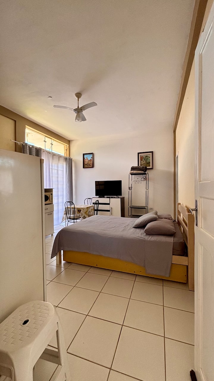 Kitnete Em Guaratuba-pr - Guaratuba