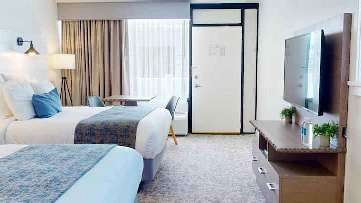 Double Queen+balcony 1 Block From Beach | Sleeps 4 - Ocean City, NJ