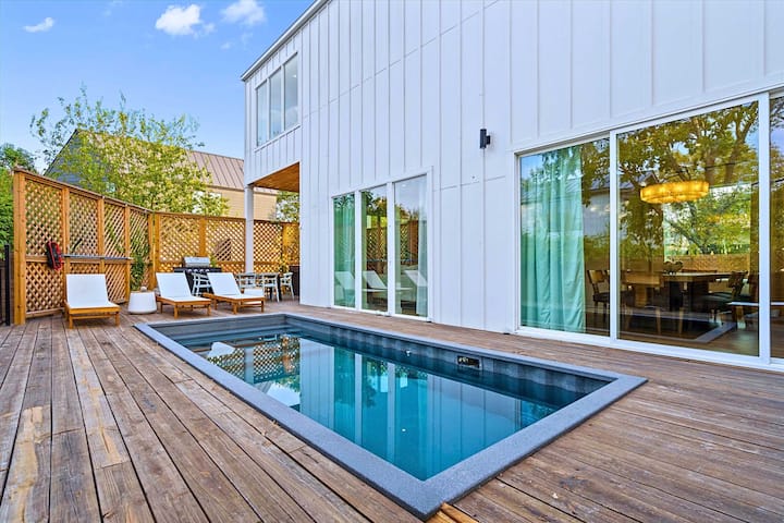 Luxury Group Retreat - Pool, Hot Tub, Ev Charger - Austin