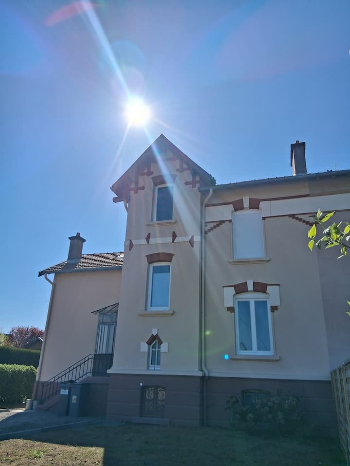 @Paradisehome54980 - Briey