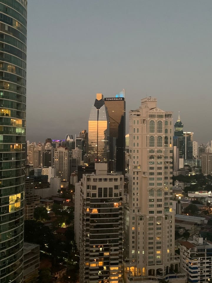 Panamá Skyline Views Gem - 1 Bed - Free Parking - Panama City