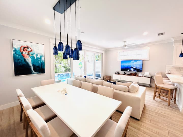 The Villa By The Bay Pool/boat Dock, Islamorada Fl - Islamorada, FL