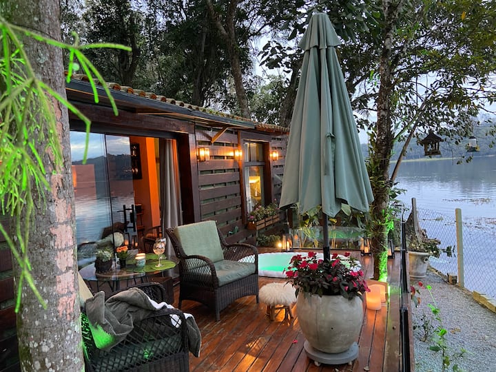 Chaléromântico/lareira/aconchego/hydroaq/vistaagua - São Paulo