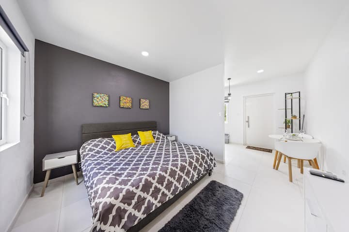 1 Bedroom Appt In Noord W Full Kitchen - Aruba