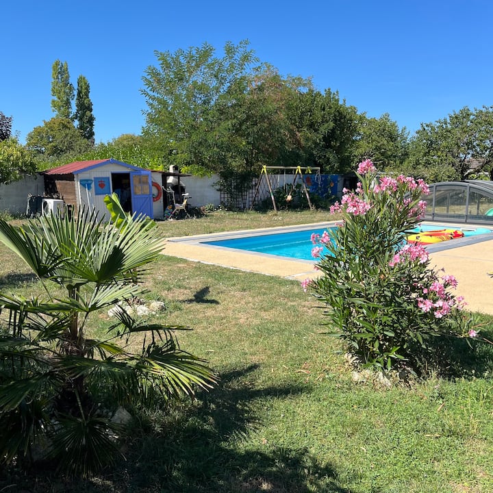 Faites Une Pose Chez Carine Pt-déjeuner Compris! - Luçon